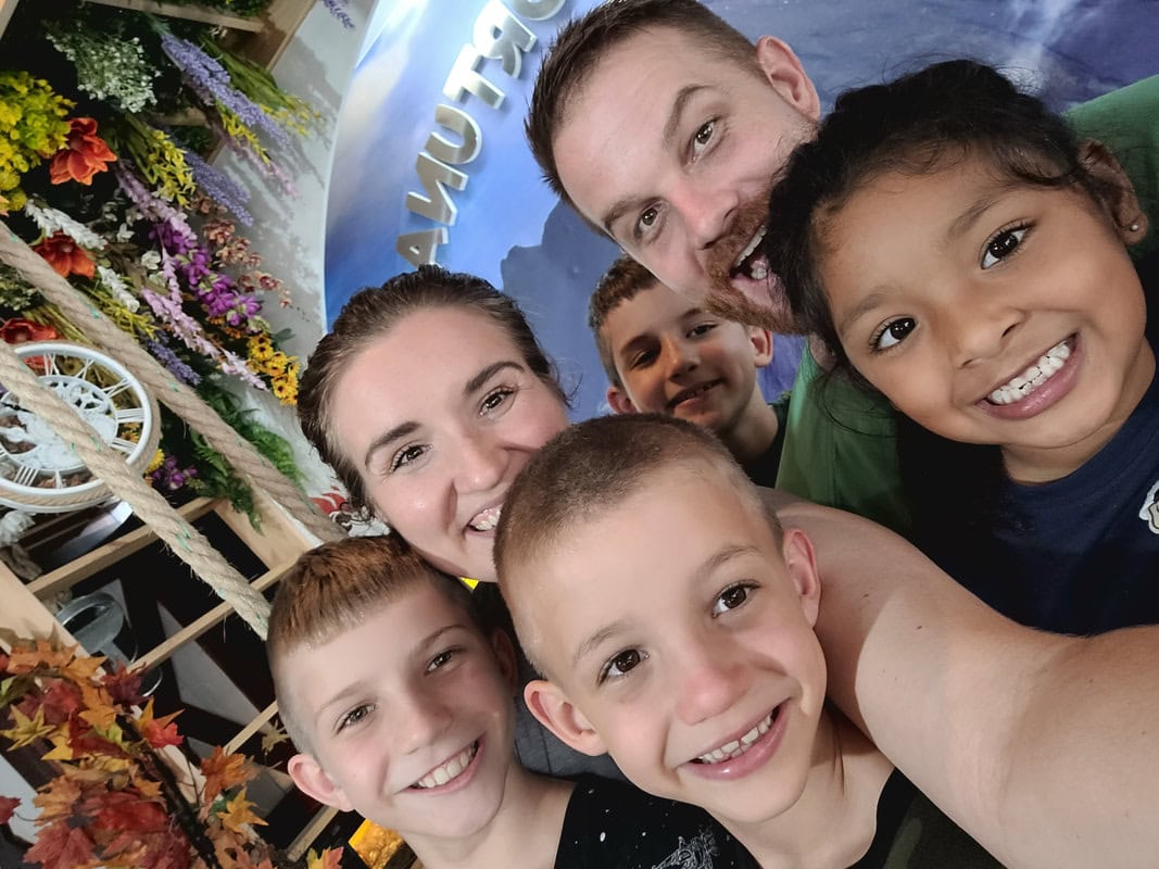 McArthur Family – 6:8 Ministries